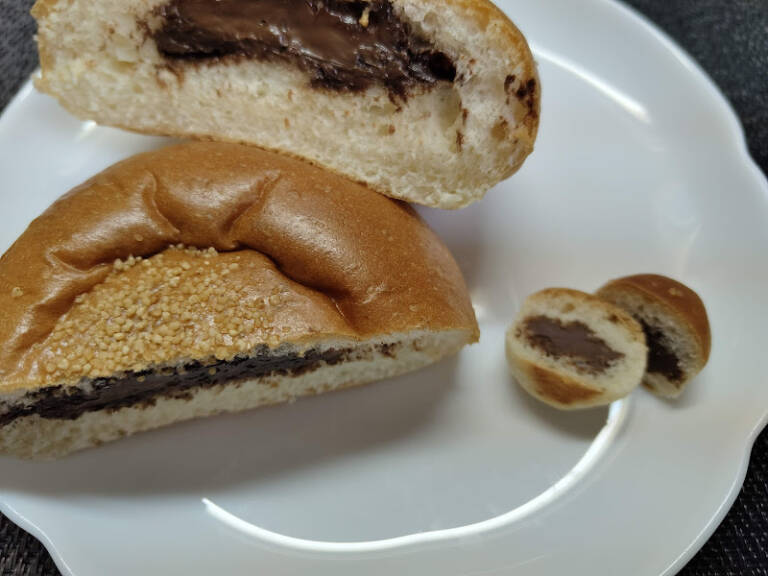 パンになった「チョコあ～んぱん」重量比18個分？ミルクやキャラメルの箱や袋のシリーズもまとめて確認 – 大人のための市販菓子の考察